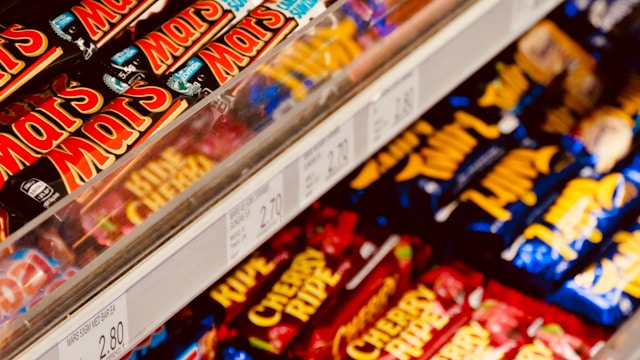 Is Chocolate Considered a Candy? - Sweetservices.com Online Bulk Candy ...
